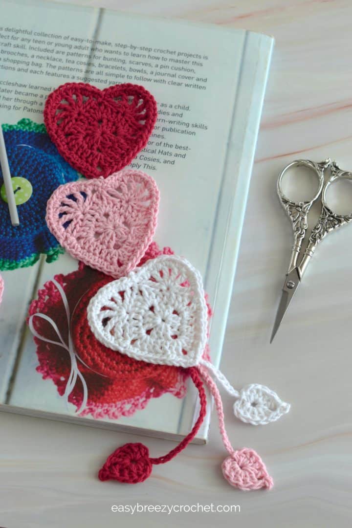 Triple Crochet Heart Bookmark | Easy Breezy Crochet